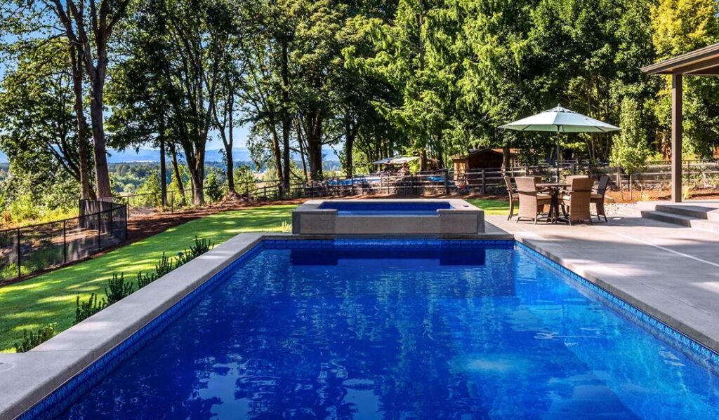 Lotus Tile – Blue Laguna | Garrett